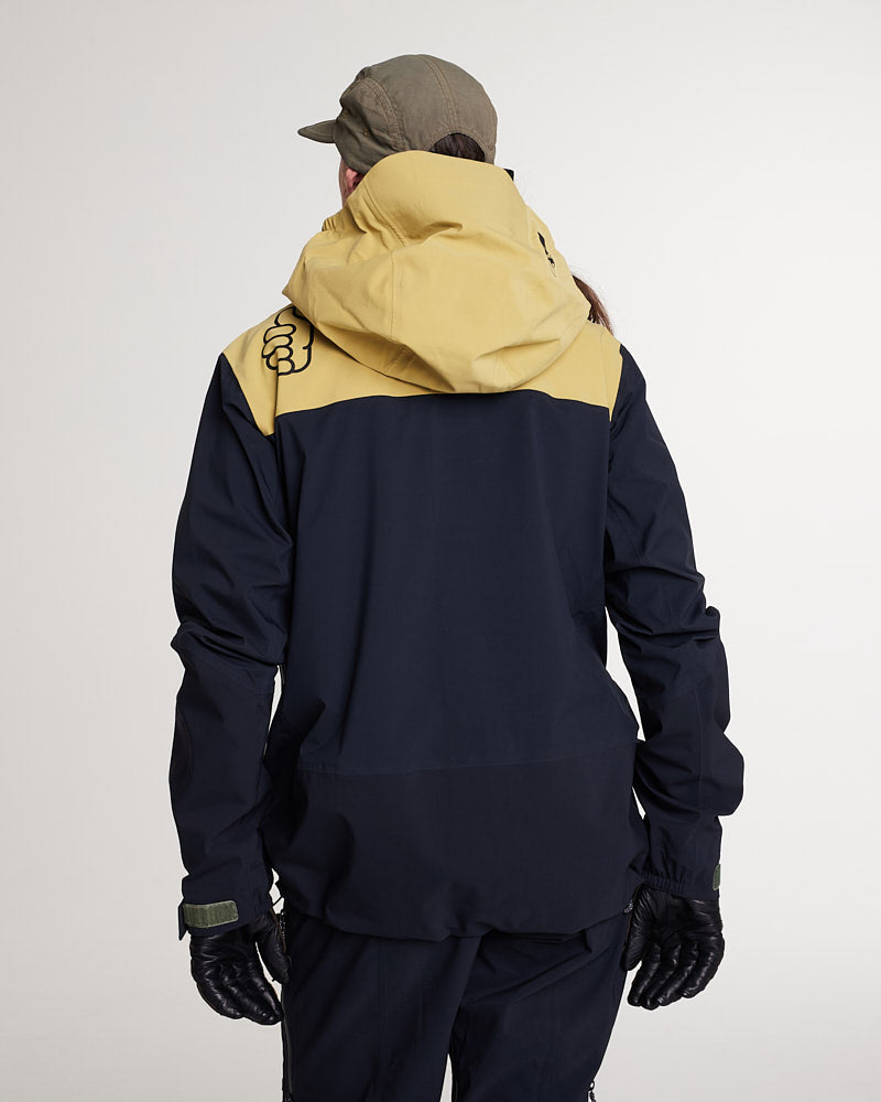 TREW Gear || The Capow Jacket